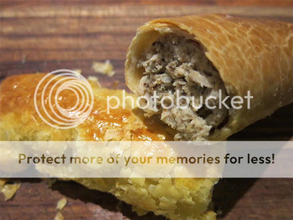 Home made sausage rolls from scratch | Food is my happy place