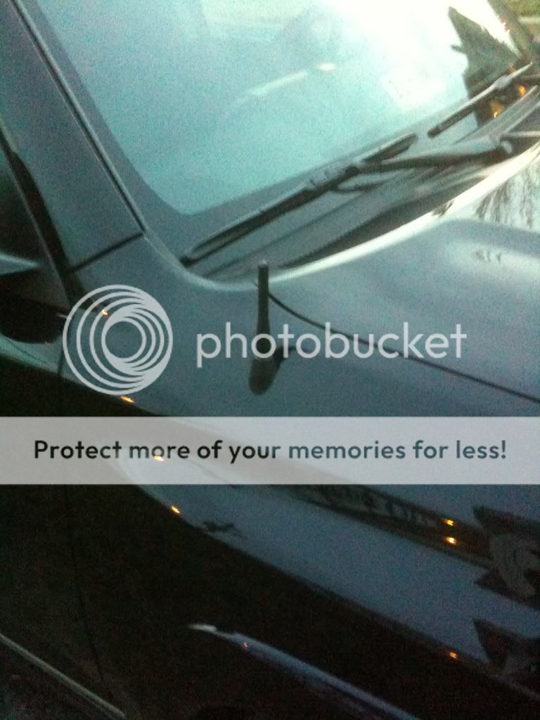 antennas on 5th gen - Toyota 4Runner Forum - Largest 4Runner Forum